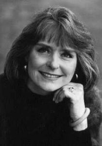 Jinny Beyer – The Quilters Hall of Fame